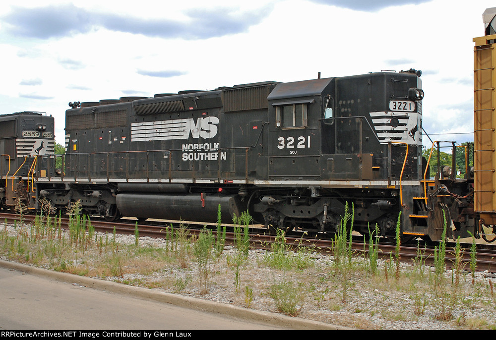 NS 3221
